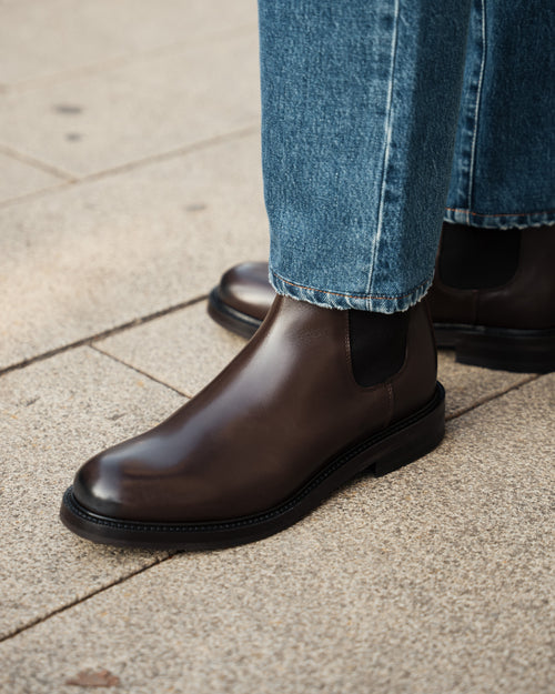 Men’s leather Chelsea Boots for motorbike lovers | Velasca