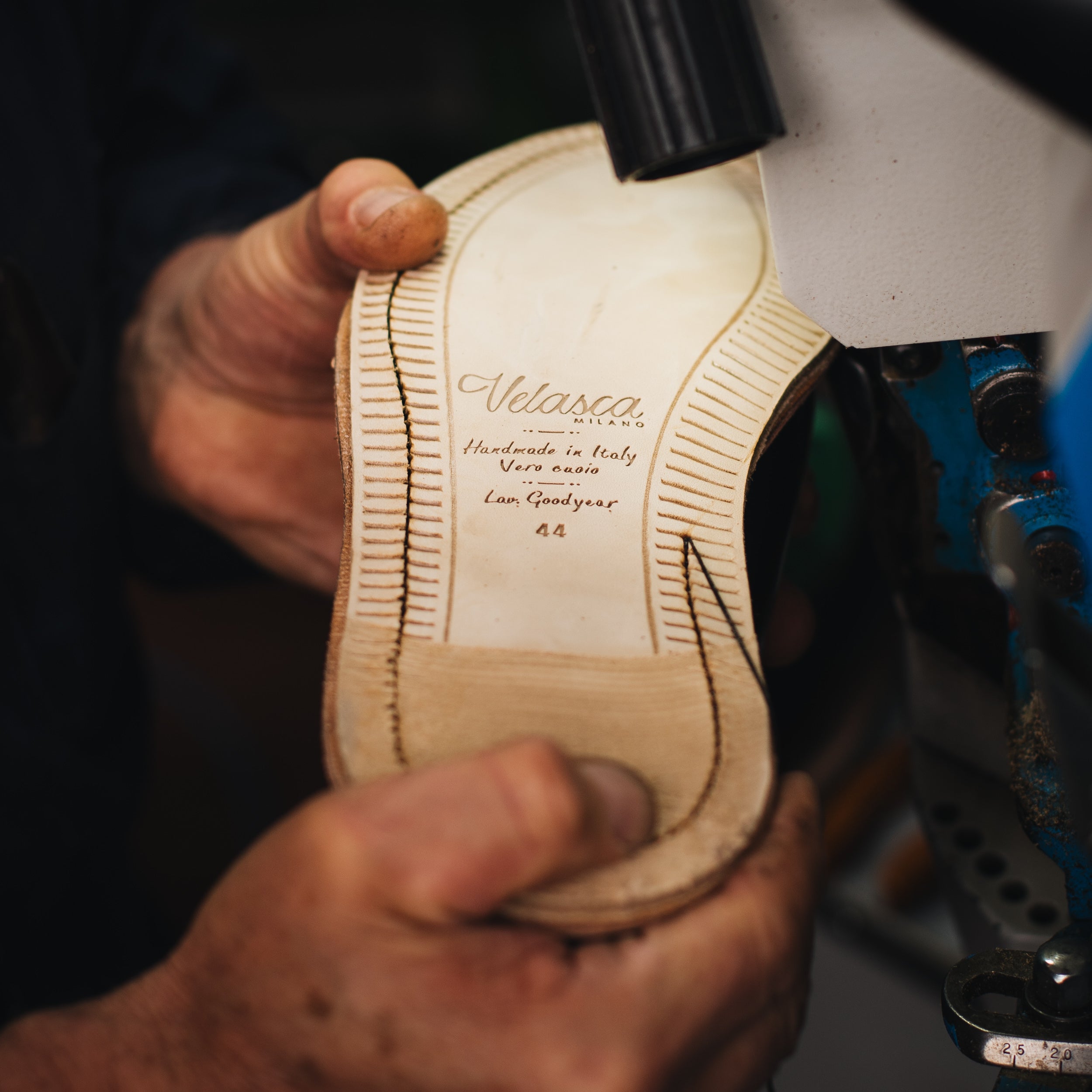 Men’s Goodyear leather semi-brogue Oxford shoe | Velasca